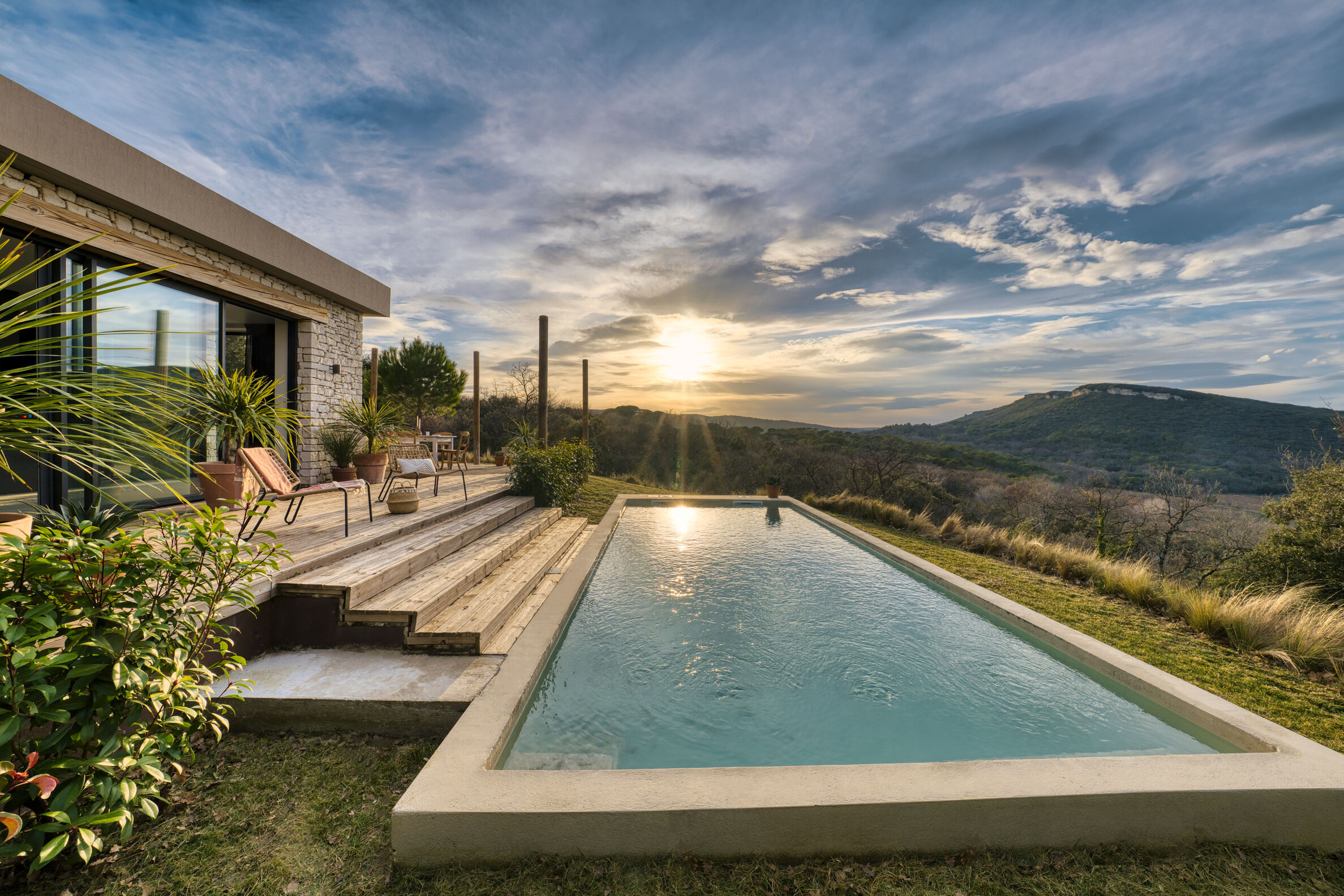 Slow House Signature 4ch. - Slow Village